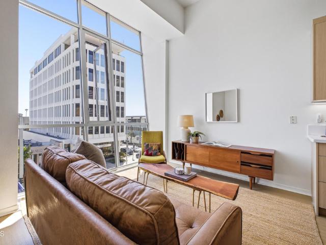175 S Lake Avenue 314