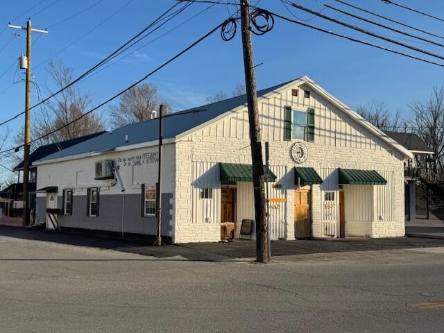 175 S Main Street