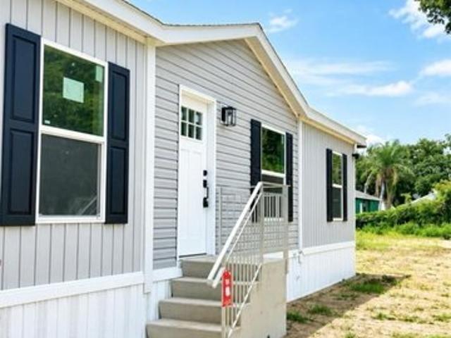 175 Smith St, Mulberry, FL 33860