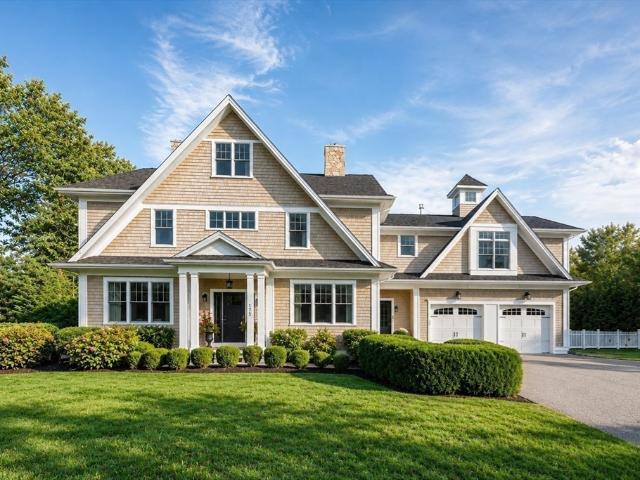 175 Schoolmasters Ln, Dedham, MA 02026 | MLS #73549