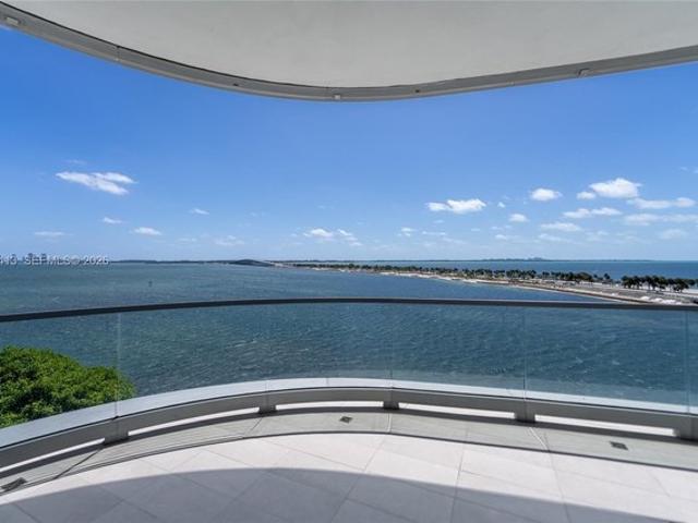 175 SE 25th Rd Apt 501, Miami, FL 33129