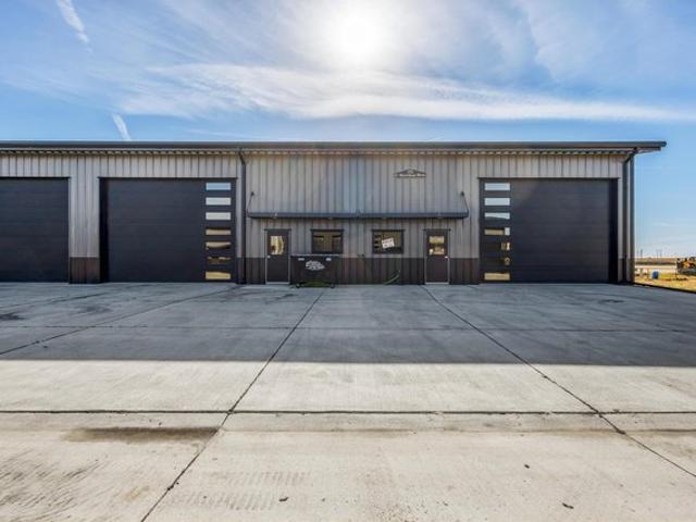175 Showboat Blvd # 2, Hastings, NE 68901