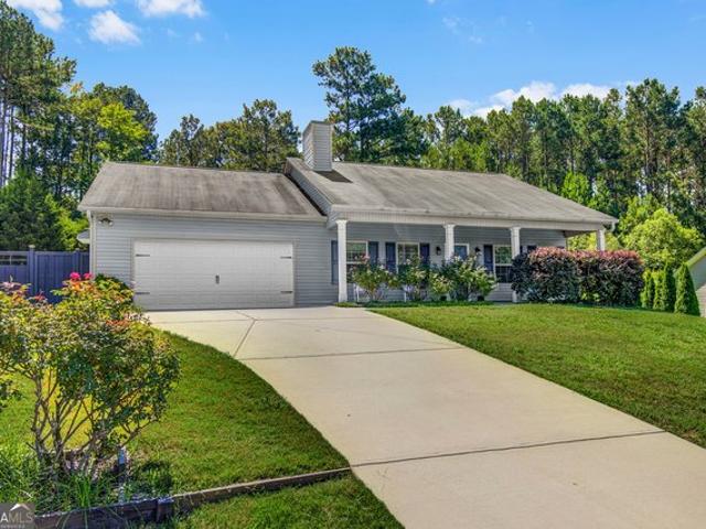 175 Spring Cir, Senoia, GA 30276