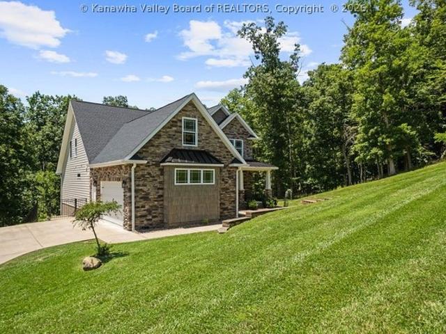 175 Stardust Dr, Scott Depot, WV 25560