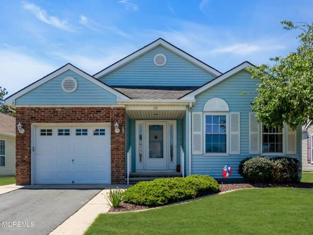 175 Prince Charles Dr, Toms River, NJ 08757