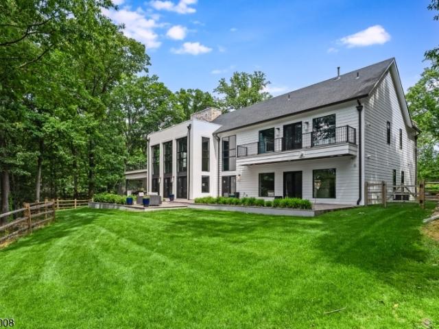 175 Round Top Rd