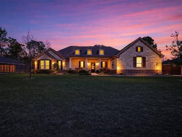 175 Road 66121, Dayton, TX 77535