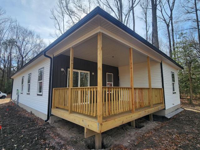 175 Rose Way, Colonial Beach, VA 22443 | MLS #VAWE2010