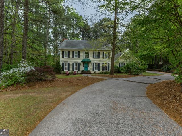 175 Weeping Willow Way