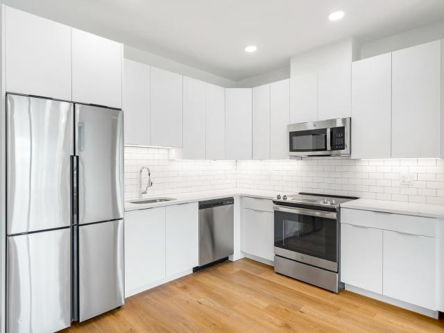 175 West 7Th St # 313