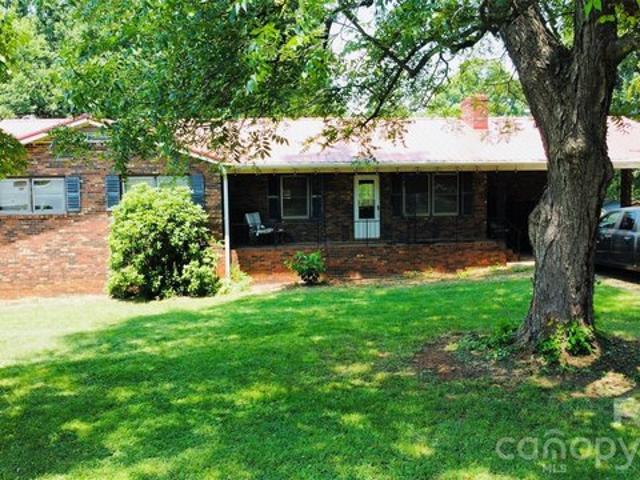 175 Westmoreland Rd, Mooresville, NC 28115