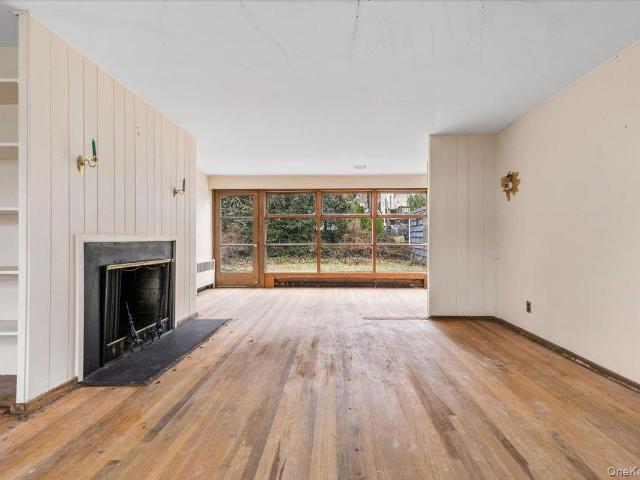 175 White Road