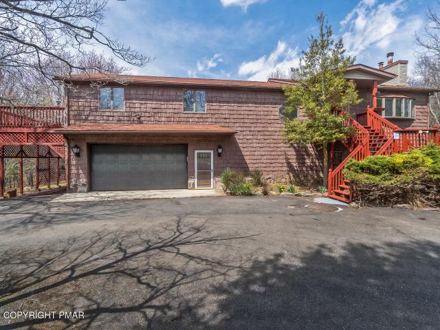 175 Winding Way