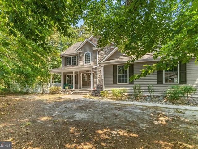 17644 Meadow Dr, Bridgeville, DE 19933