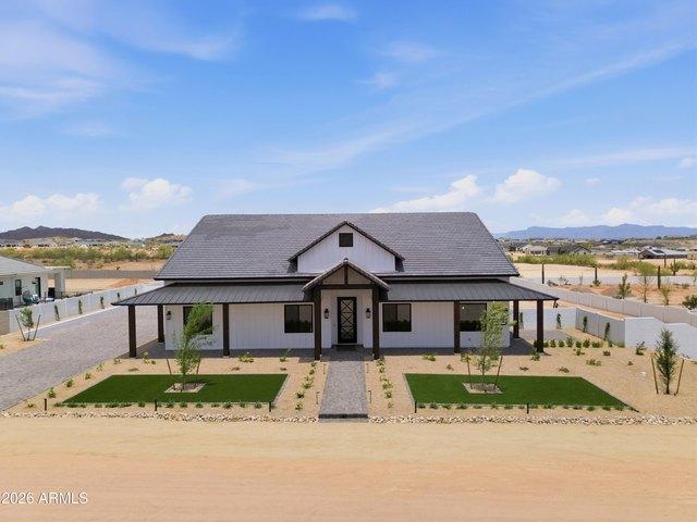 1764 W Lucky Ln, San Tan Valley, AZ 85144