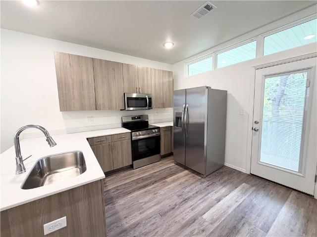 1764 1 S Razorback Road 1764 1