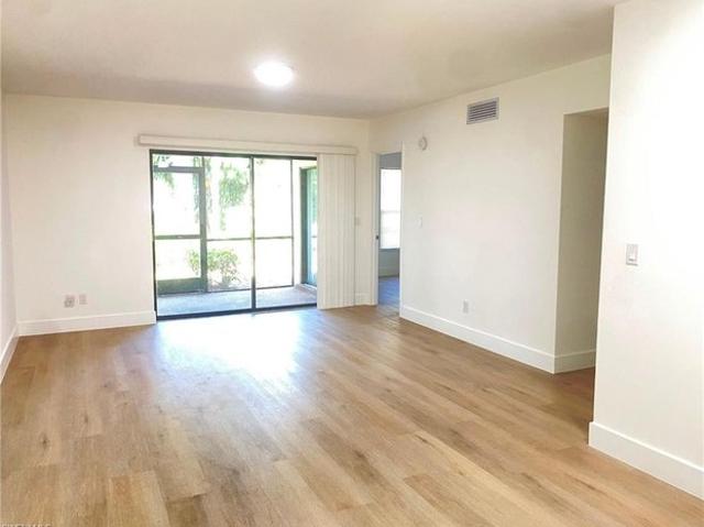 1765 Courtyard Way Apt 103, Naples, FL 34112