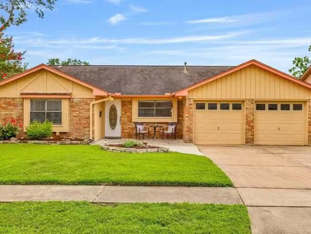1765 Florida Dr, Seabrook, TX 77586 MLS 38386283