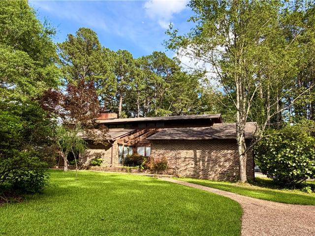 1765 Hollyhill Drive