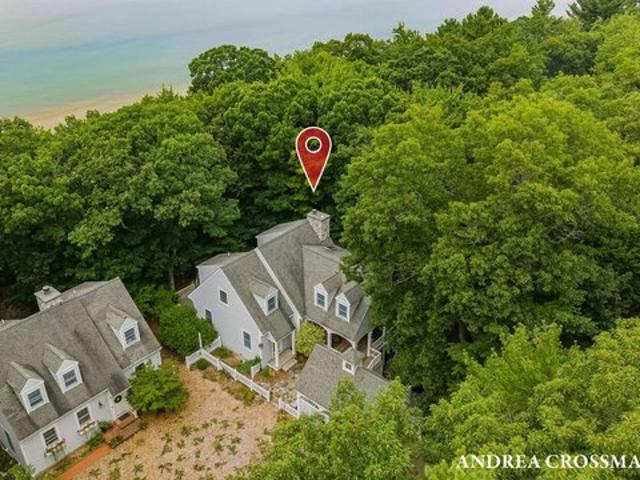 1765 S Glen Rd, Shelby, MI 49455