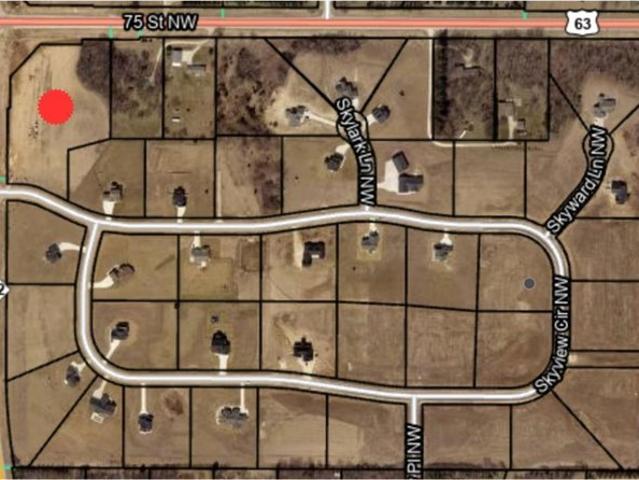 1765 Skyview Cir NW, Rochester, MN 55901