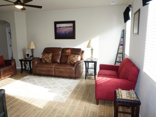 1765 W Valle Vista Road NW