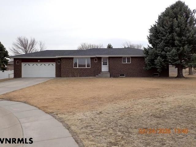 1765 21st St, Gering, NE 69341