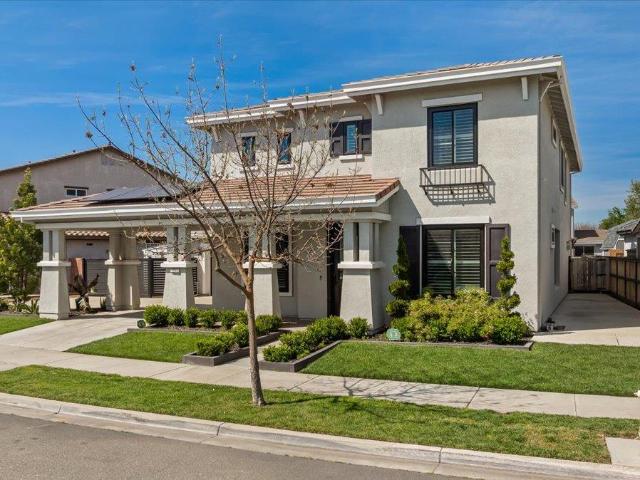 1766 Churchill Downs Cir, Oakdale, CA 95361 | MLS #226018