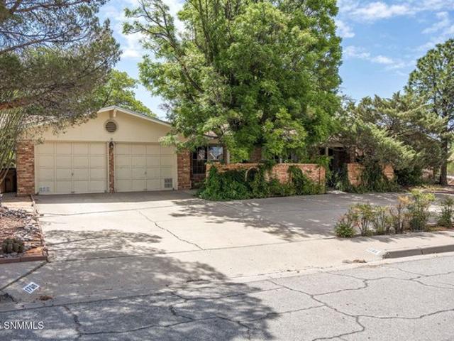1766 Imperial Rdg, Las Cruces, NM 88011