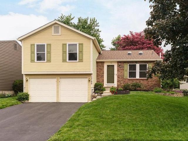 1766 Redcloud Dr, Powell, OH 43065