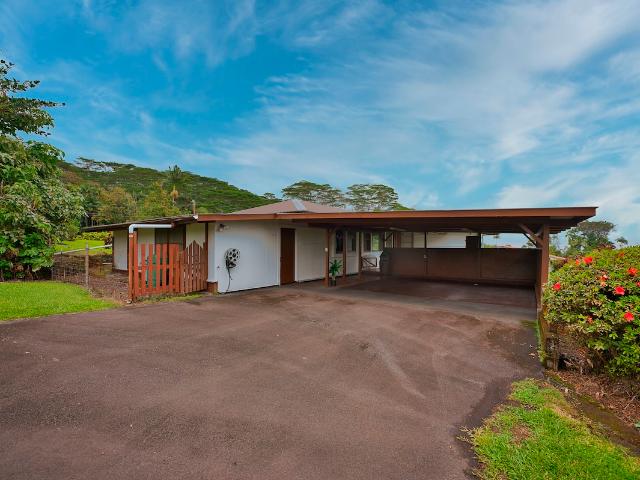 1766 Wailuku Dr, Hilo, HI 96720 | Compass