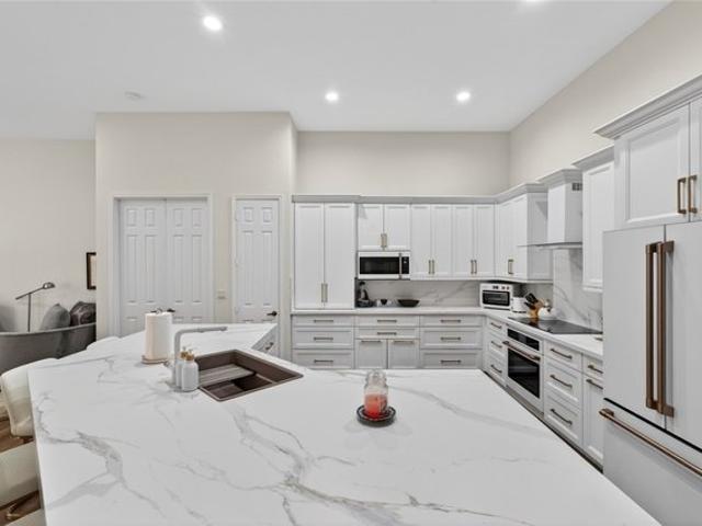 1767 Belmont Cir SW, Vero Beach, FL 32968