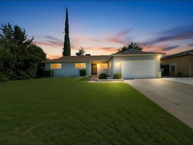 1767 Gettysburg Ave, Clovis, CA 93611