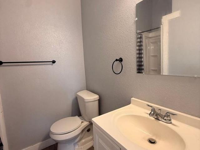 1767 S Broadway 9 Plex Studio Apartment for Rent at 1767 S Broadway, Denver, CO 80210 Overland