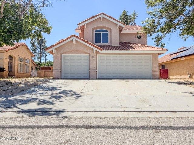 1768 E Mesa Dr, Lancaster, CA 93535