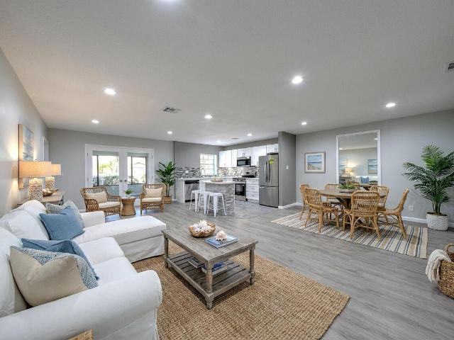 1768 Lakefront Blvd, Unit 128C, Fort Pierce, FL 34982 | MLS #R11133 | Compass