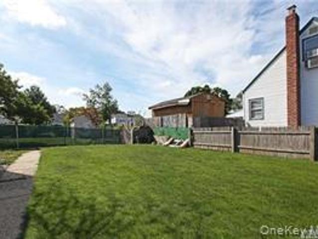 1768 Lenox Ave, East Meadow, NY 11554 | MLS #975788 | Compass