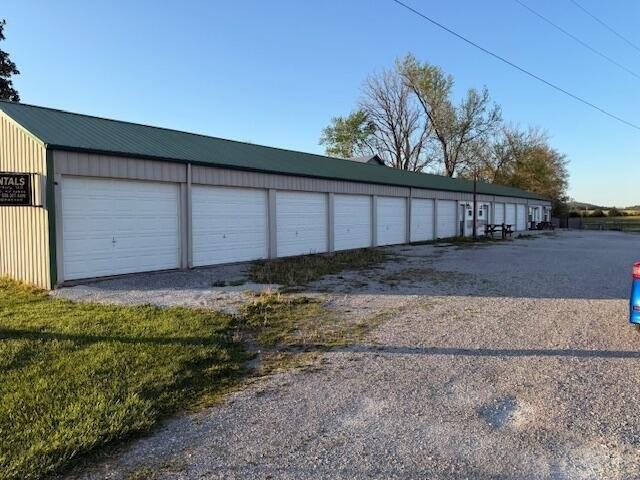 1768 W KY 92, Monticello, KY 42633