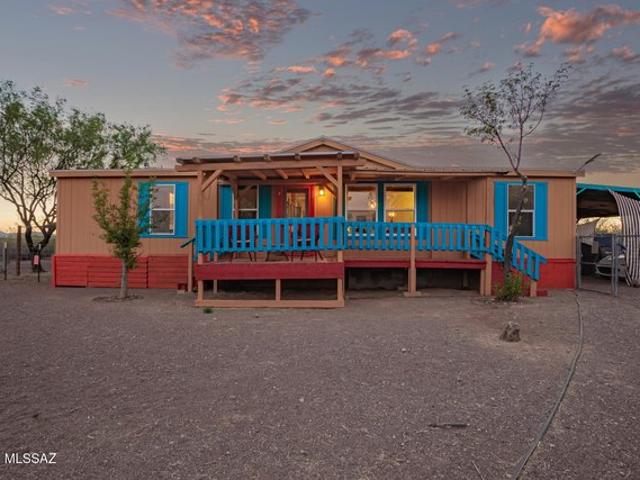 17690 W Lickskillet Ln, Marana, AZ 85653