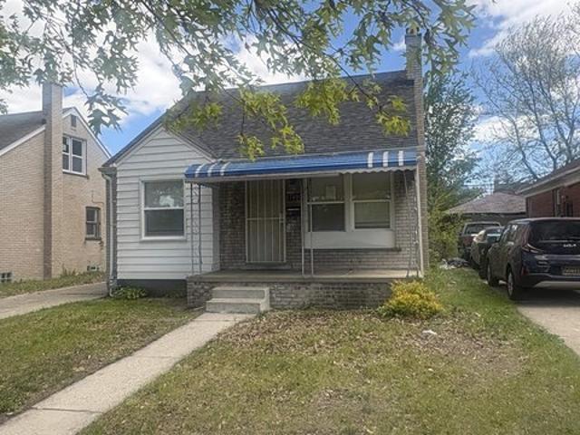 17690 Hoover St, Detroit, MI 48205