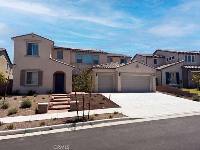 17698 Col Ranch Dr, Riverside, CA 92503