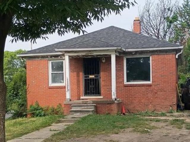17603 Albion St, Detroit, MI 48234