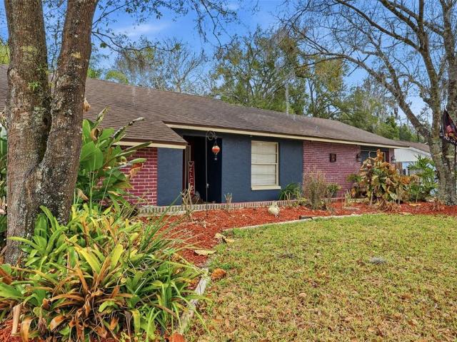 17603 Cranbrook Dr, Lutz, FL 33549 | MLS #TB8476