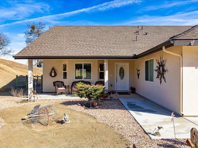 17600 Ascot Court