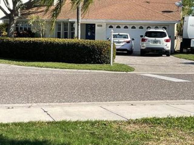 17601 Sterling Terrace, Redington Shores, FL 33708