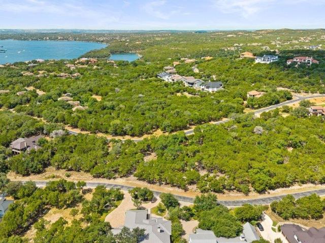 17609 Regatta View Dr