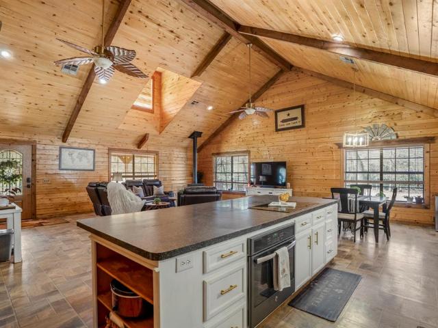 1760 County Road 215