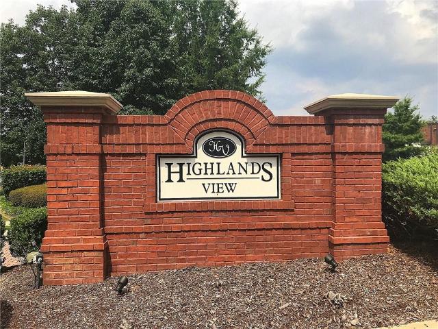 1760 Highlands View SE 5