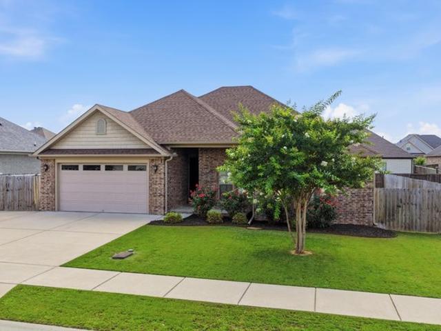 1760 Sylar Cir, Conway, AR 72034