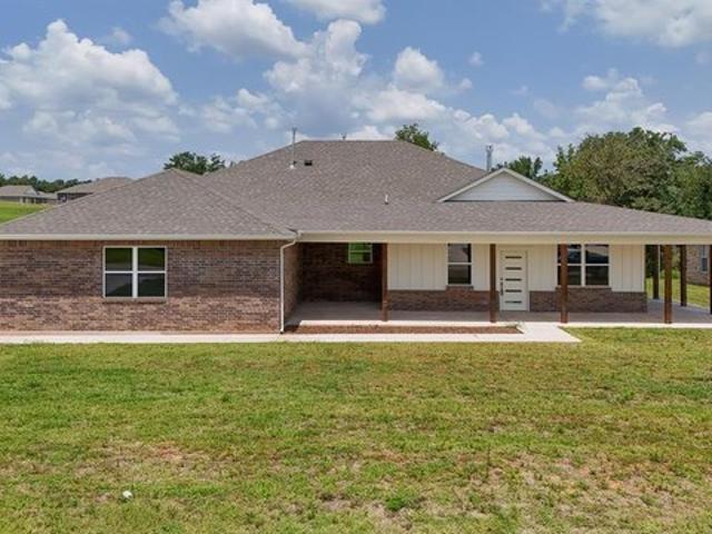 17611 Natalie Ct, Choctaw, OK 73020